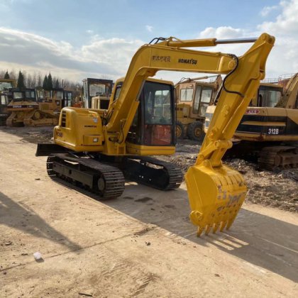 2020 Good performance Komatsu PC60Excavators in shanghai Mini excavator ...