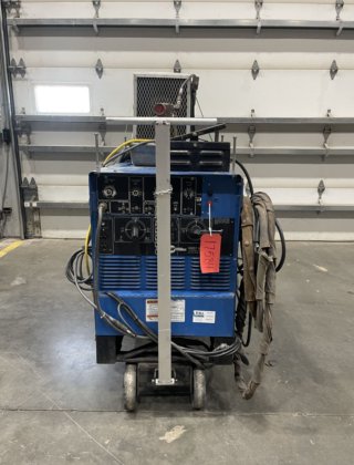 MILLER 330 ST WELDING POWER SOURCE WITH CHILLER in Detroit, MI