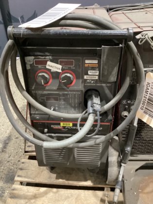 LINCOLN ELECTRIC POWER MIG 300 Multi-Process Welder in Detroit, MI