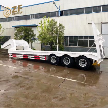 3 axle 12 meter 50t lowbed low bed lowboy semi trailer in Jinan, China