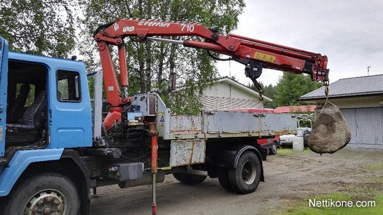2000 Ferrari Demountable crane FERRARI 710 in Pomarkku, Finland