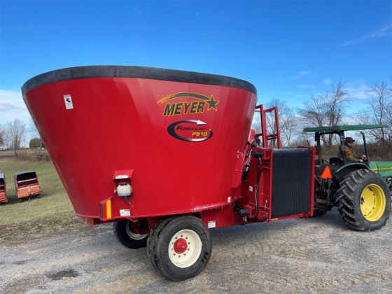 2022 MEYER F510 PRO Feed/Mixer Wagon in Lexington, KY, USA