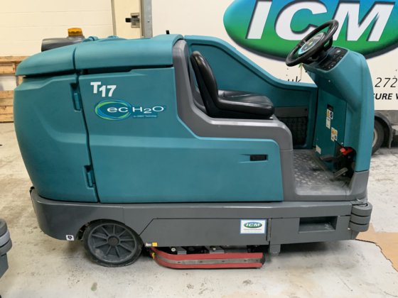 Tennant T17 Cylinder Brush Scrubber Drier Sweeper c/w 620 Ah/5 Traction ...