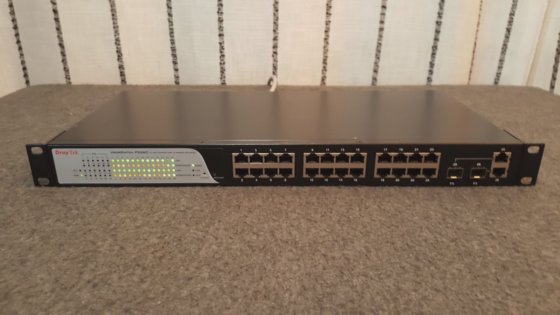 D'occasion DrayTek VigorSwitch P2260 24 Fast Ethernet Port L2 Managed ...