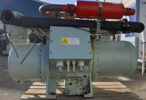 Fu Sheng SR-5H in Hillegom, South Holland, Netherlands