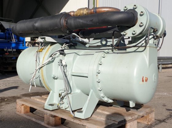 Fu Sheng SR-5H in Hillegom, South Holland, Netherlands