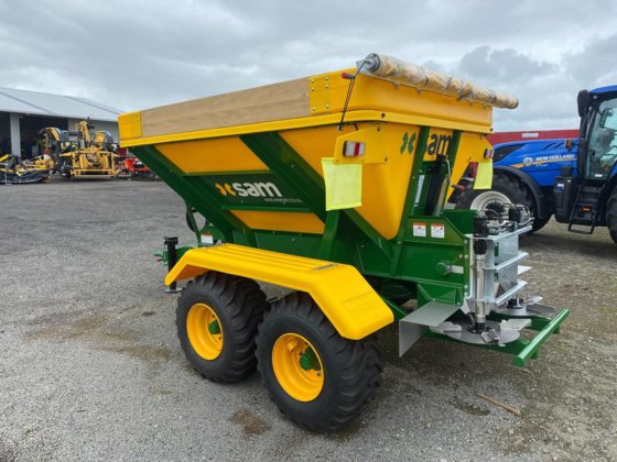 2022 SAM 6 TONNE Fert Spreader in Coastlands, New Zealand
