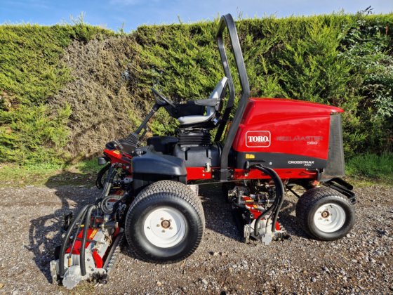 Toro Reelmaster 5610 in Berkshire, UK
