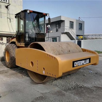 2016 road roller cat CS683E CAT/Caterpillar / Caterpillar compactor ...