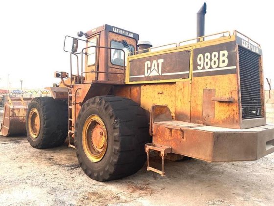 1990 Cat 988b wheel loader in Sharjah, United Arab Emirates
