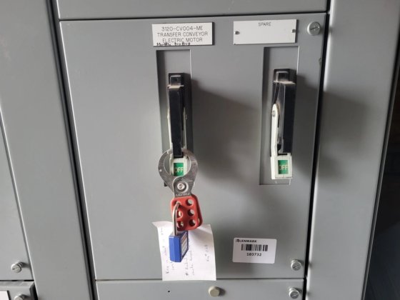 SIEMENS Dual 60A Circuit Breaker MCC Bucket in British Columbia, Canada