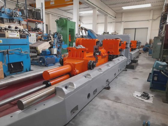KIESERLING KZTS 300mm BAR PEELING MACHINE in North Branford, CT, USA