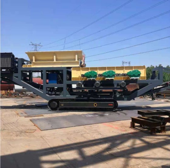 Crawler type earth rock separator,Mud clay stone separator,Butterfly ...