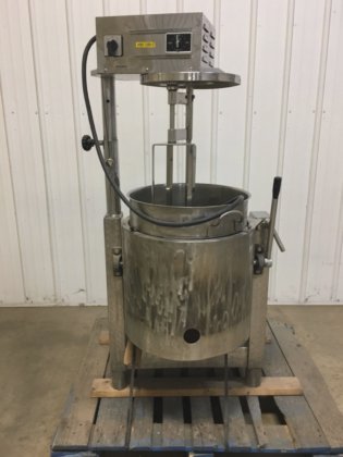 Caramel Cooker with Agitator and Sweep - LP Gas in Rochester, MN, USA