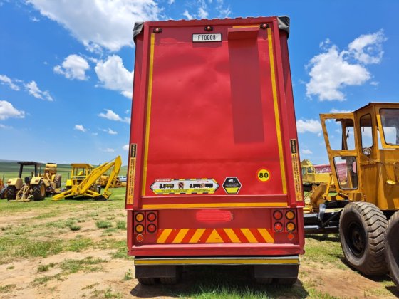 1988 Henred Drawbar Trailer in Memel, South Africa