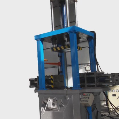 Jolt Squeeze Automatic Sand Molding Machine Foundry in Shanghai, China