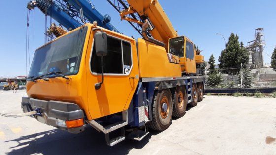2002 Liebherr LTM 1080-1 en Chile