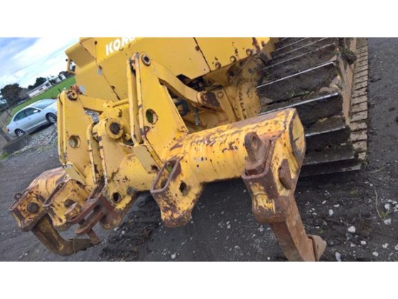 1991 KOMATSU D53A -18 in Whanganui, New Zealand