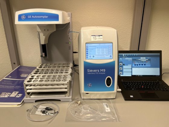 GE Sievers M9 Laboratory TOC Analyzer system with Autosampler laptop in ...