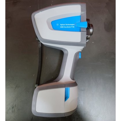 Agilent 4300 handheld FTIR in Mundelein, IL, USA