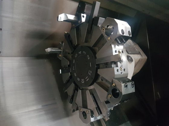 2005 10" OKUMA LB400 CNC LATHE in Gyeonggi-do, South Korea