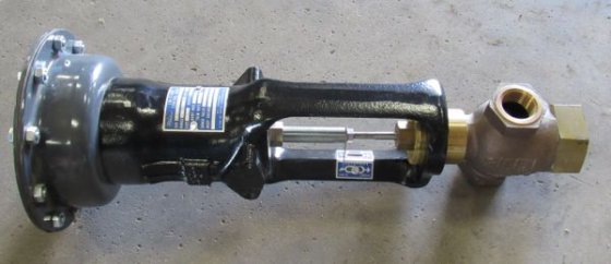 NEW Dwyer Instrument Hi-Flow Control Valve with Lin-E-Aire Valve ...