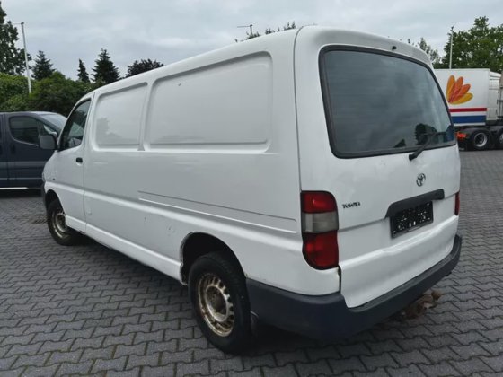 2007 Toyota HiAce LONG MODEL in Hoogeveen, Drenthe, Netherlands
