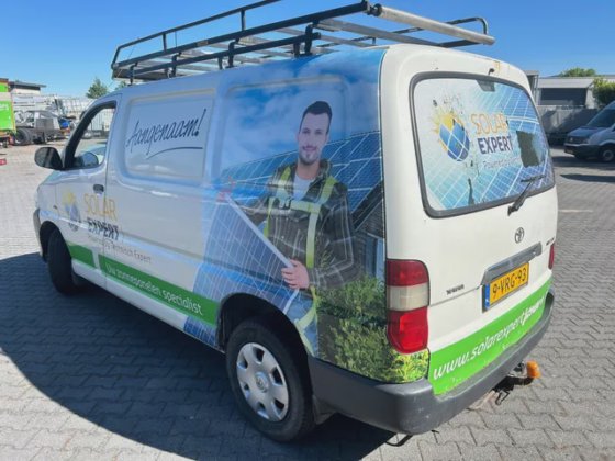 2011 Toyota HiAce 2.5 D-4D KWB H40 in Hoogeveen, Drenthe, Netherlands