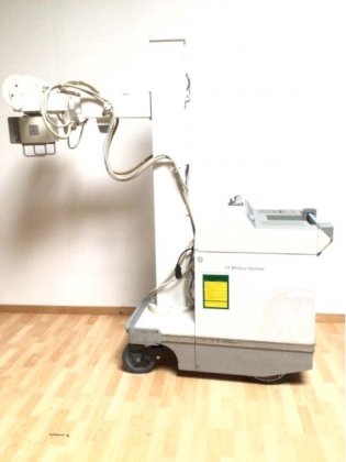 GE AMX4 Plus Portable X-Ray System in Lyon, Auvergne-Rhône-Alpes, France