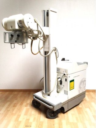 GE AMX4 Plus Portable X-Ray System in Lyon, France