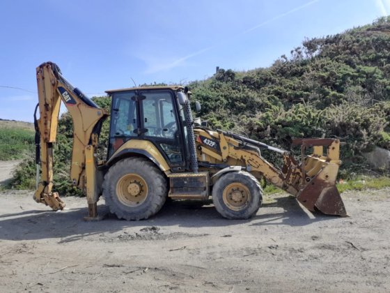 CAT CATERPILLAR 432F2 BACKHOE LOADER in Guernsey