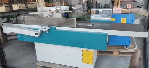 Surface Planer type Griggio in Roncade, Veneto, Italy