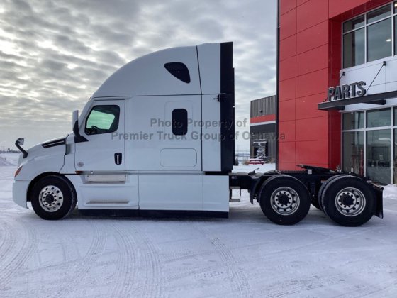 2024 FREIGHTLINER Cascadia in Mississauga, Ontario, Canada