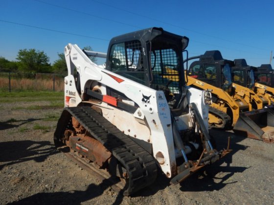 BOBCAT T870 TRACK STEER LOADER in Lonoke, AR, USA