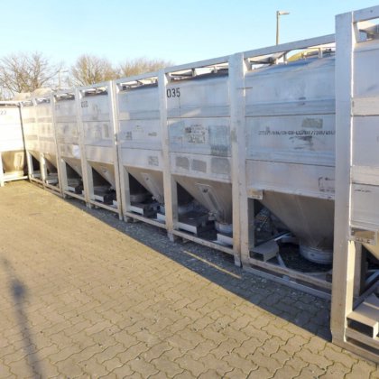 2000 liter bulk container, Aisi 304 in Bremen, Germany