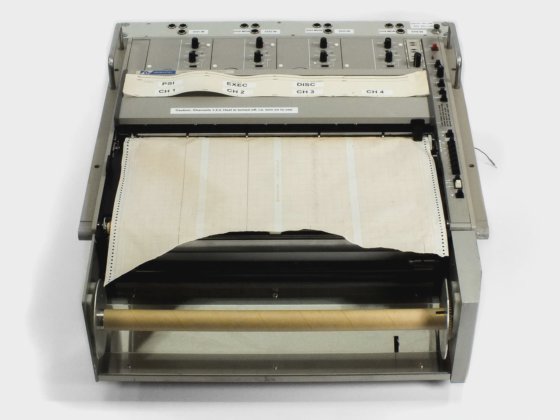 Graphtec WR3320 Linearcorder WR 3310 4 Channel Flatbed Chart Recorder ...