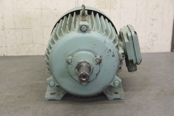 Electric motor 9 kW 890 rpm by Volta - AOC2-52-6 - C1 27428 in ...