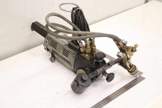 2008 machine flame cutting burner adjustable from Messer Cutting ...