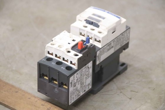 Contactor from Telemecanique - LC1D096 LR3D 146 30267 in Wiefelstede ...