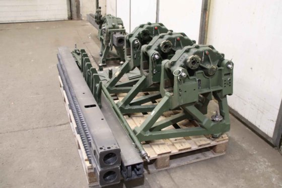 1997 Container lifting system 1 set from haacon - 14000 daN 29280 in ...