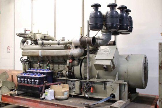 Usata Generatore 730 kVA di MWM/Piller - NKTB 4-1158 29896 in ...