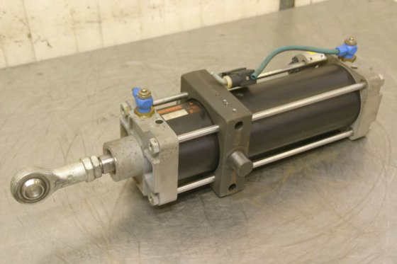 Pneumatic cylinder from Hoerbiger - DZC-5100EN/250 15615 in Wiefelstede ...