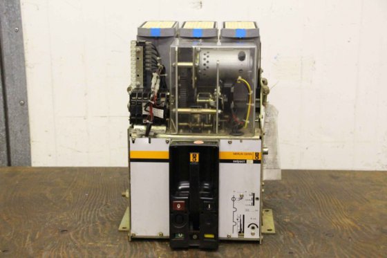 Merlin Gerin circuit breaker - selpact 25471 in Wiefelstede, Germany
