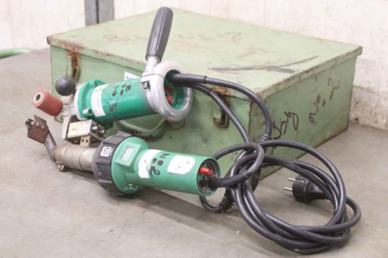 Automatic welding machine from Leister - Triac Drive 30606 in ...