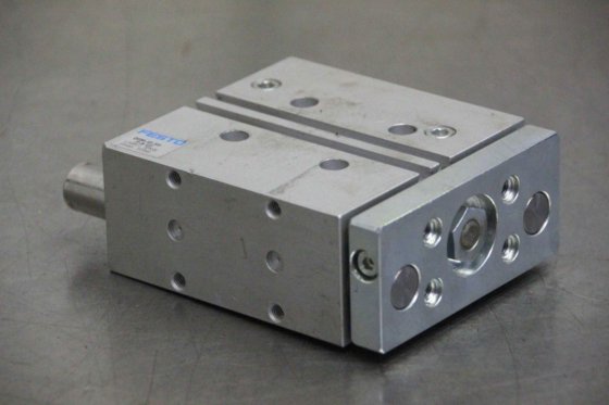 Festo guide cylinder - DFM-25-50-P-A-GF 26253 in Wiefelstede, Germany