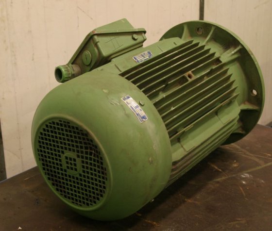 Electric motor 13/17 kW 1470/2950 rpm from KATT - FN 160 L 6120 in ...