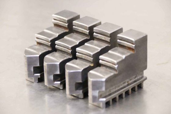 Interchangeable jaws four-jaw chuck from - width 18 mm 32083 in ...