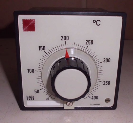 Temperature controller by Hartmann Braun - Bitric M1-B 9933 in ...