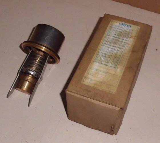 Temperature sensor from Ako - 237.0120-035 9616 in Wiefelstede, Germany