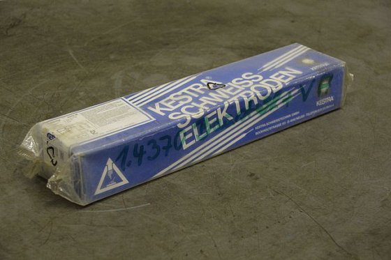Stick electrodes Welding electrodes 4.0 x 350 from KESTRA - KESTRA 4370 ...